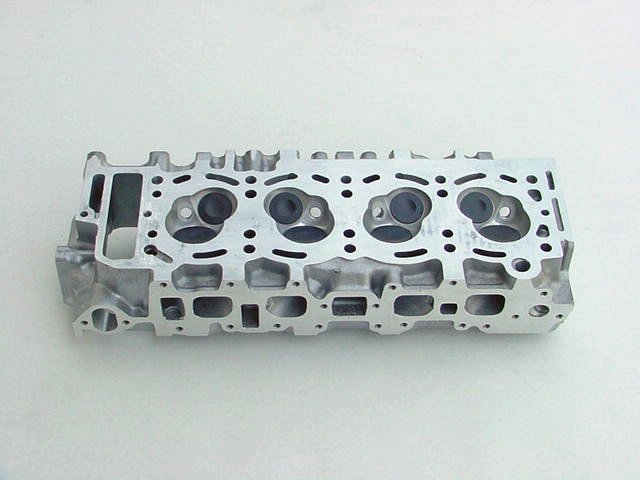 Toyota Hilux 2KD/1KD Complete Cylinder Head – Japan Best Engines